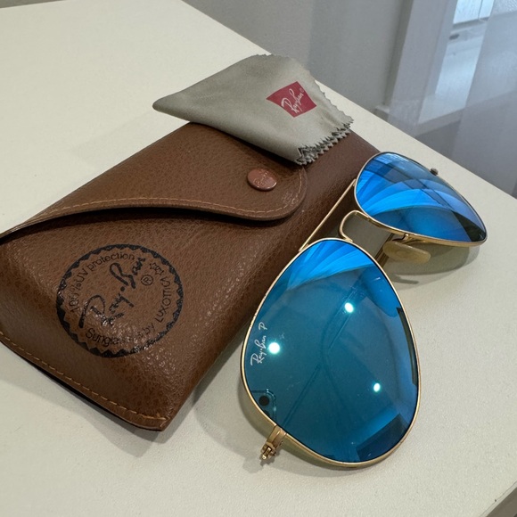 Ray-Ban | Accessories | Rayban Aviator Flash Blue Mirror Lenses With ...